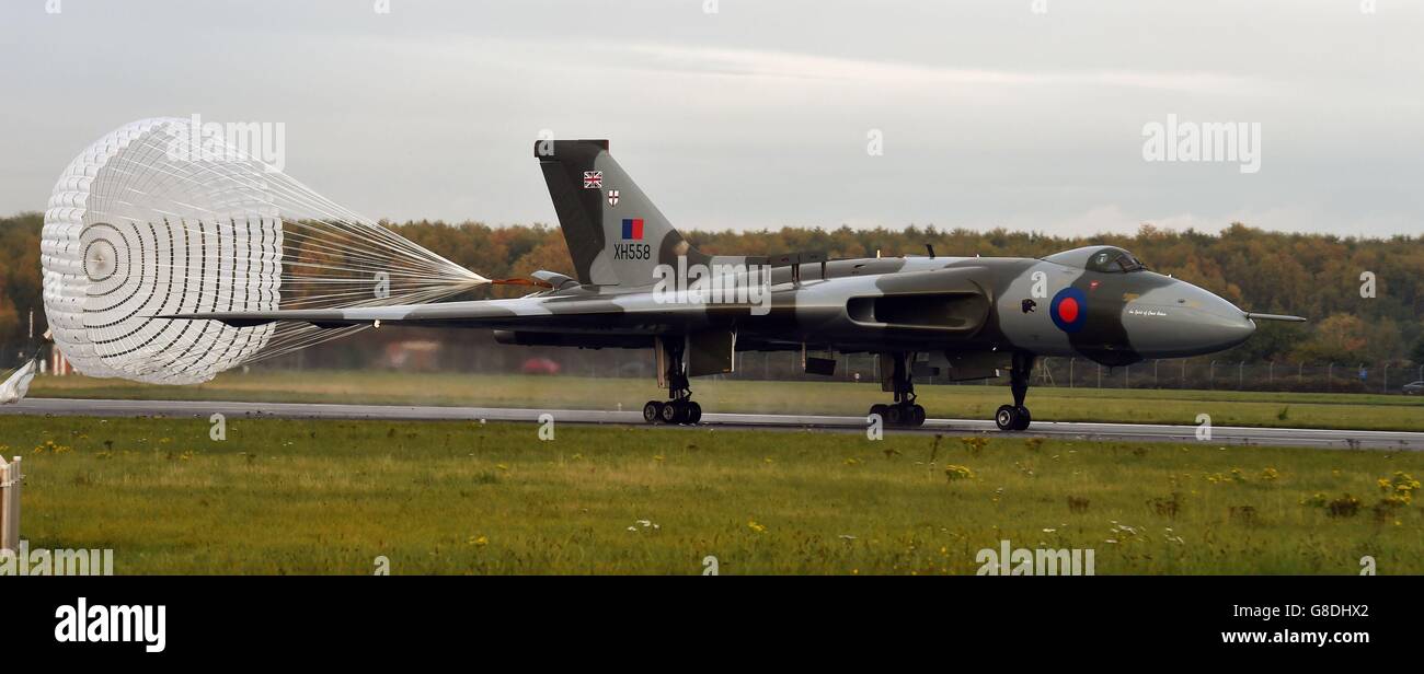 Make its final flight doncasters robin hood airport hi-res stock ...