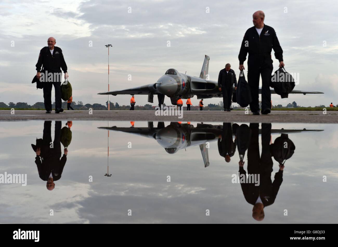 Vulcan's final flight Stock Photo - Alamy