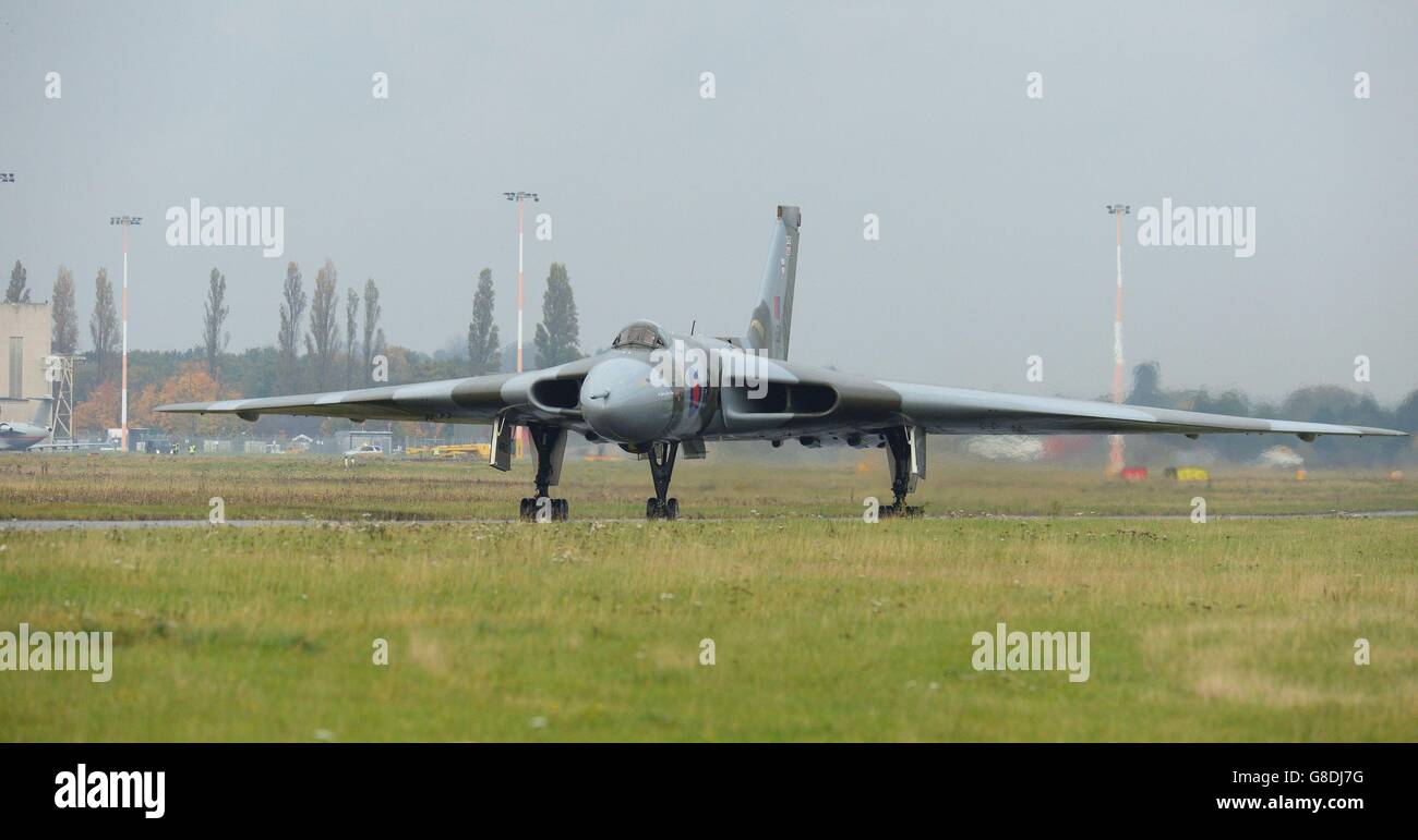 Vulcan's final flight Stock Photo - Alamy