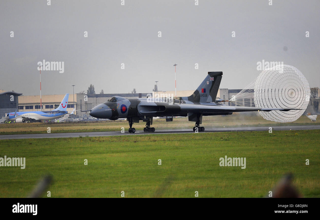 Vulcan's final flight Stock Photo - Alamy