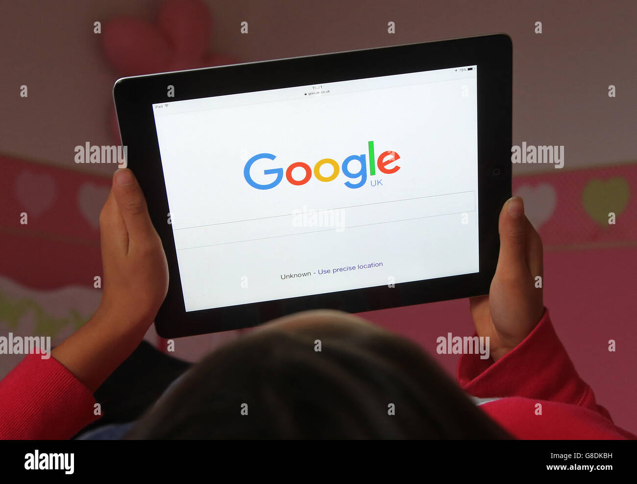 A view current google logo on tablet screen hi-res stock photography ...