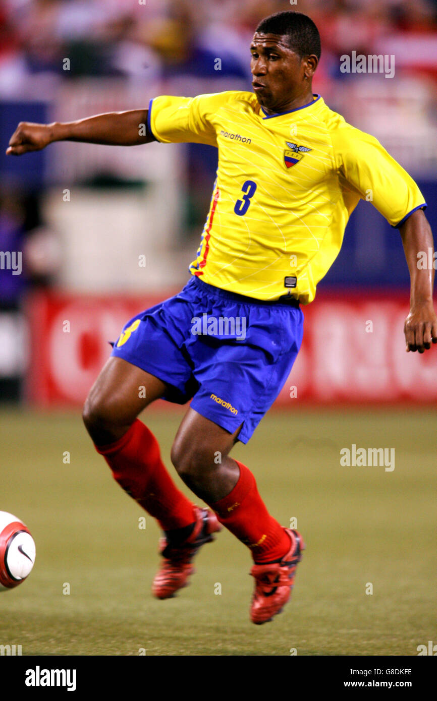 Soccer - International Friendly - Ecuador v Paraguay - Giants Stadium ...