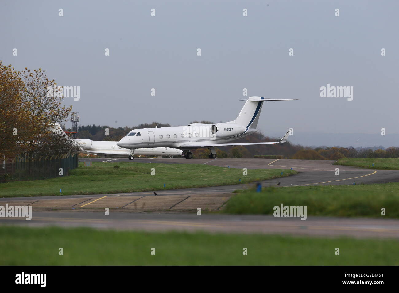 A plane believed to be carrying Shaker Aamer, the last British resident ...