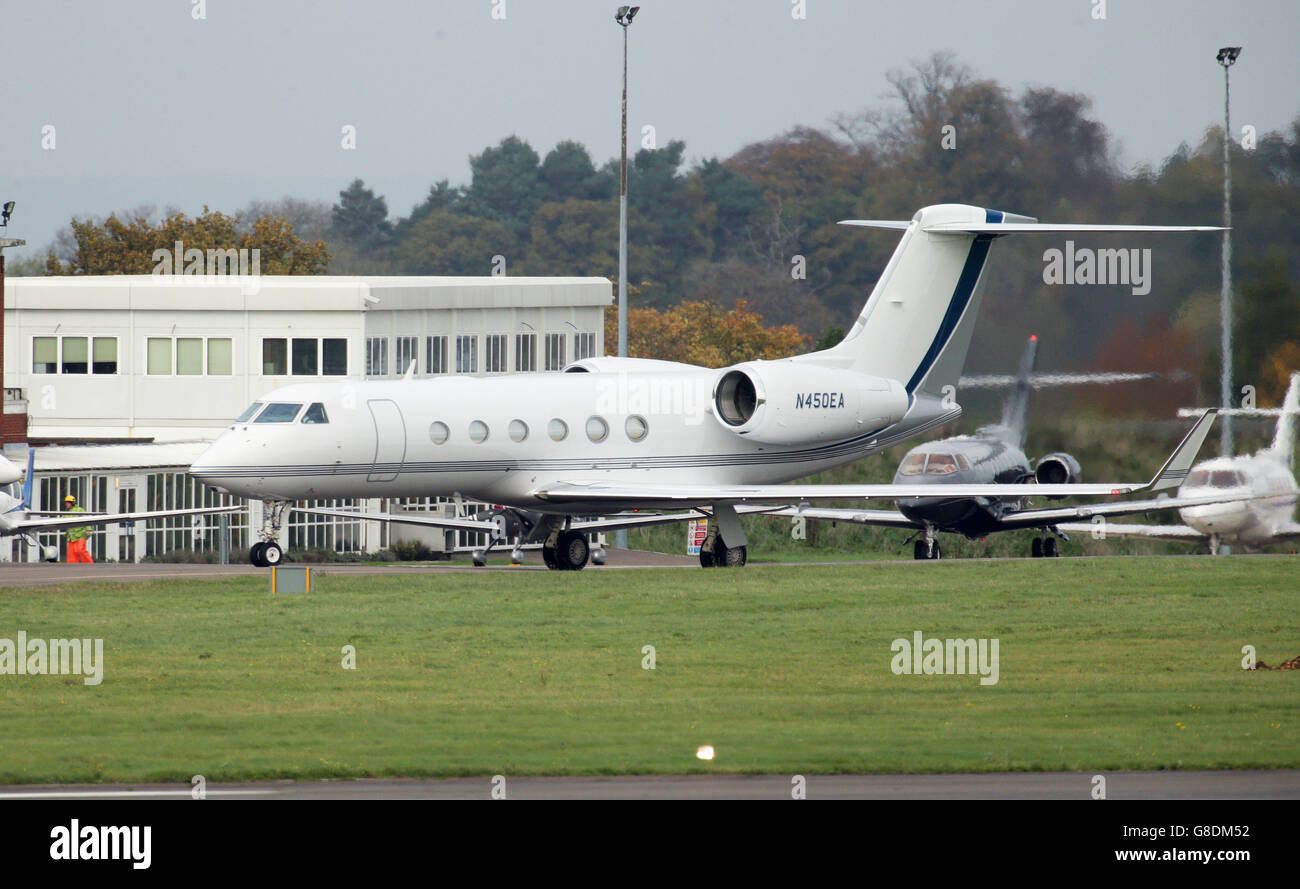 A plane believed to be carrying Shaker Aamer, the last British resident ...