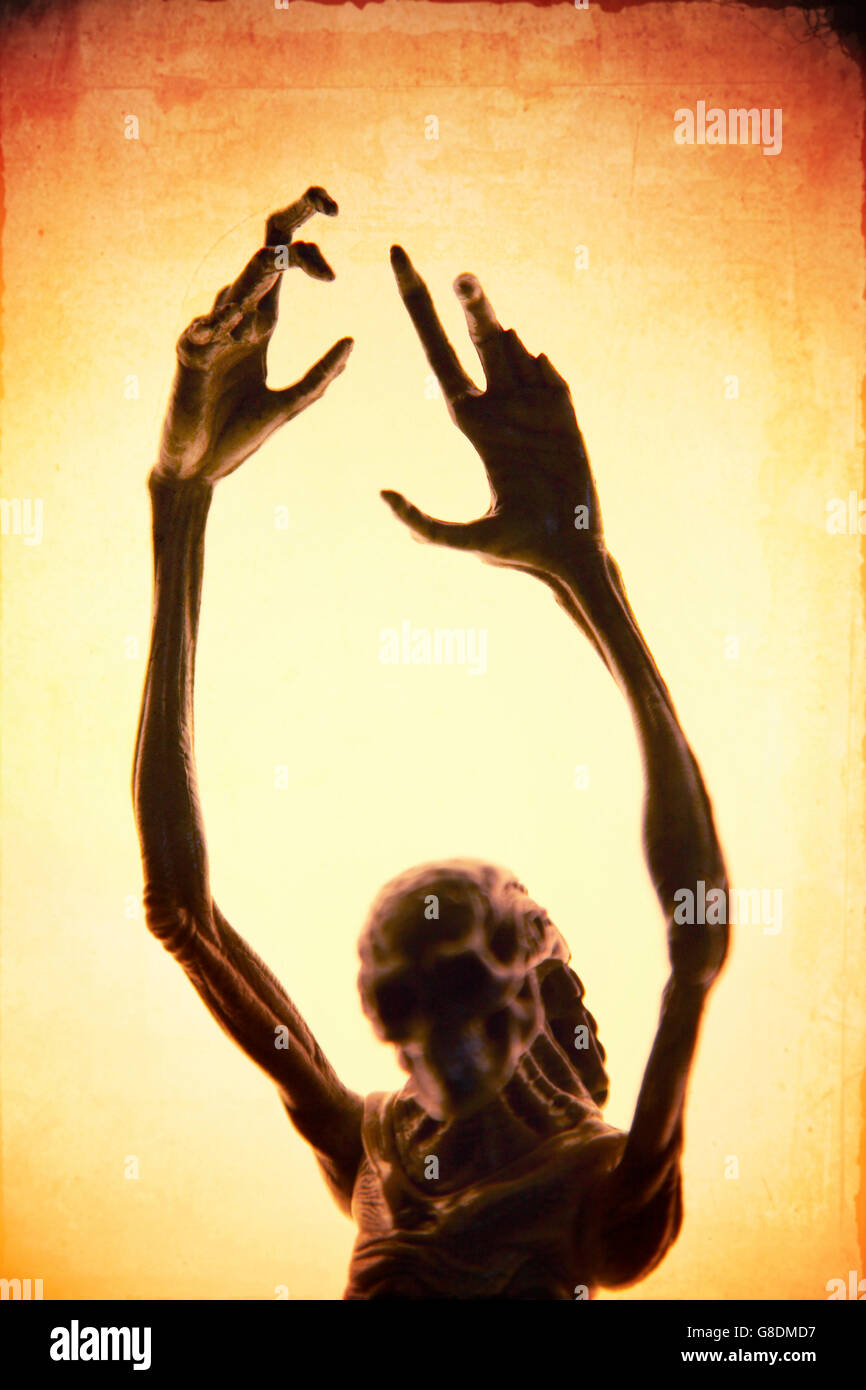Scary alien hi-res stock photography and images - Alamy