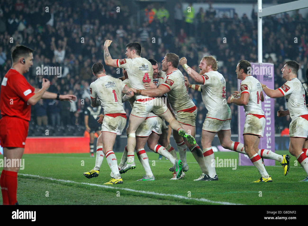 England celebrate international test series match kc stadium hi-res ...