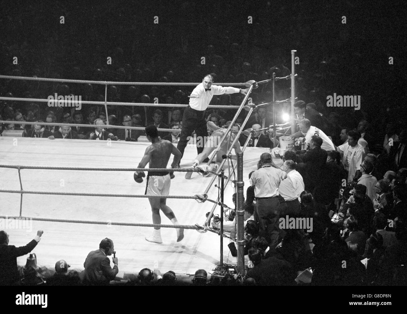 Boxing - World Heavyweight Championship - Muhammad Ali v Brian London ...