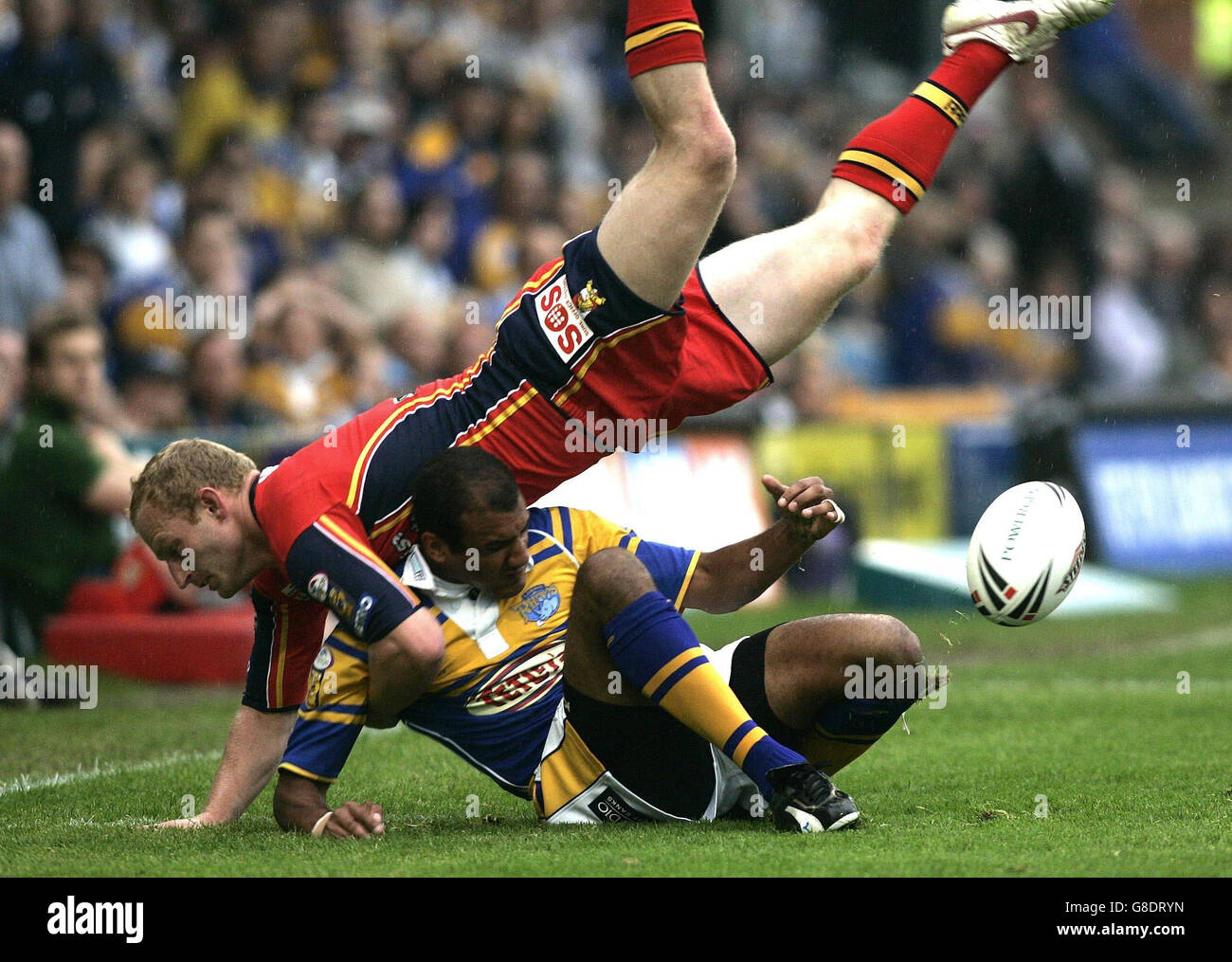 Rugby League - Powergen Challenge Cup - Quarter Final - Leeds Rhinos v ...