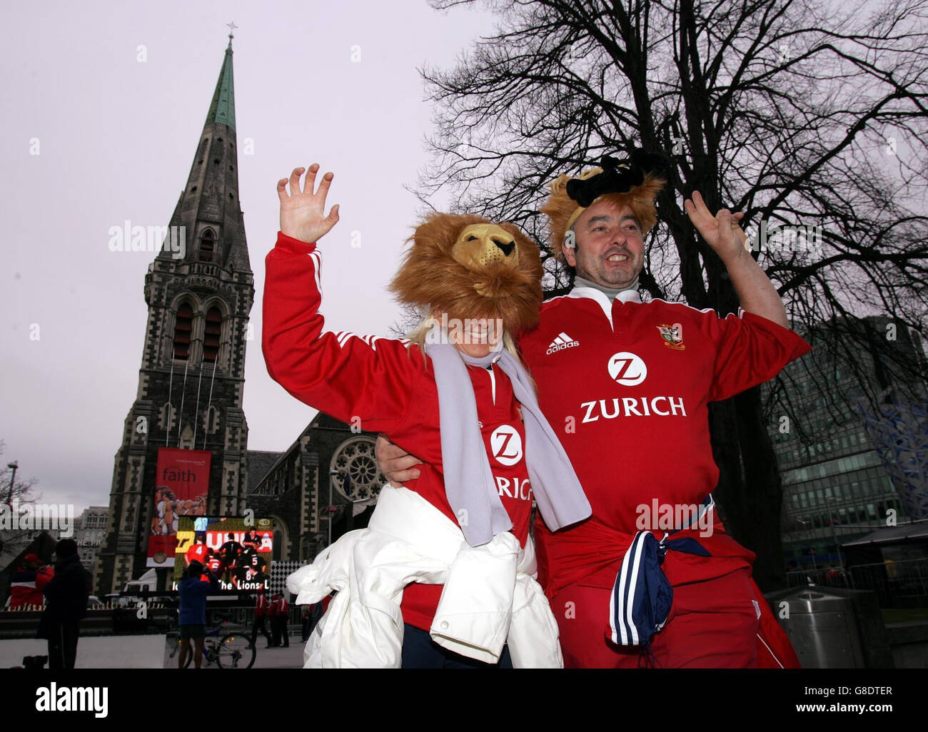 Lions tour rugby fans hi-res stock photography and images - Alamy