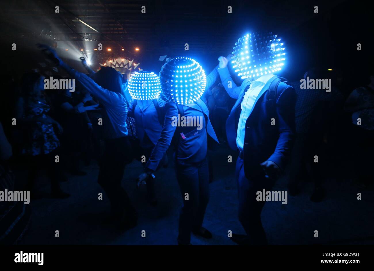 Showbiz metropolis britainimagescollectionmove hi-res stock photography ...