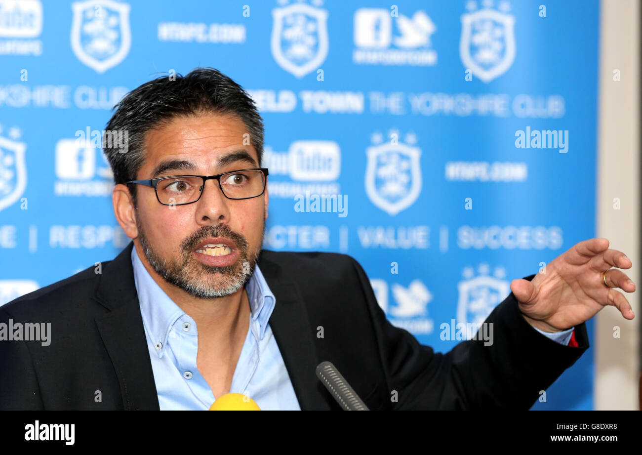 David wagner unveiling hi-res stock photography and images - Alamy