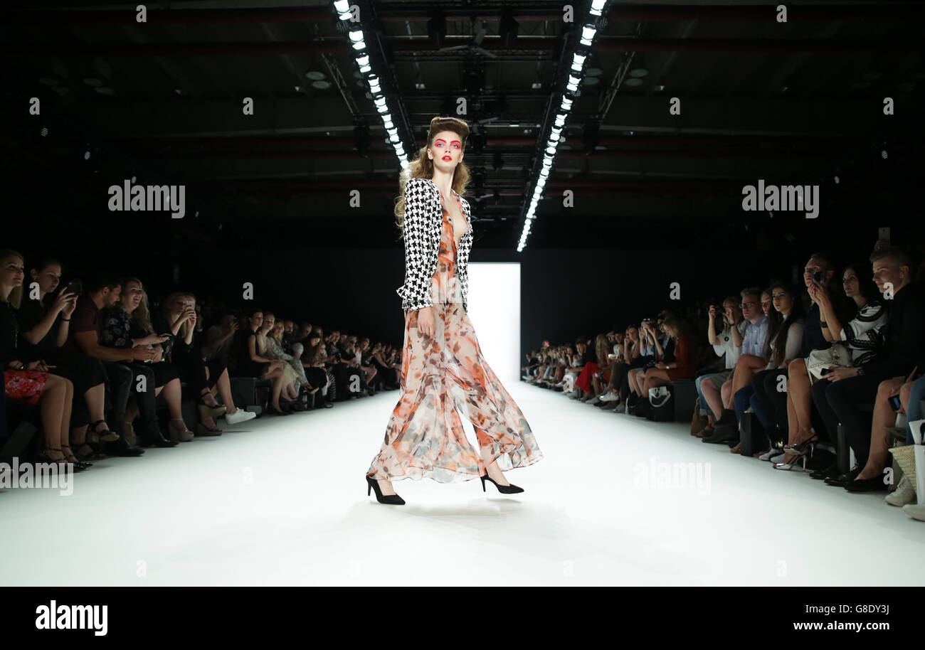 Berlin, Germany. 28th June, 2016. Models presenting the spring/summer ...