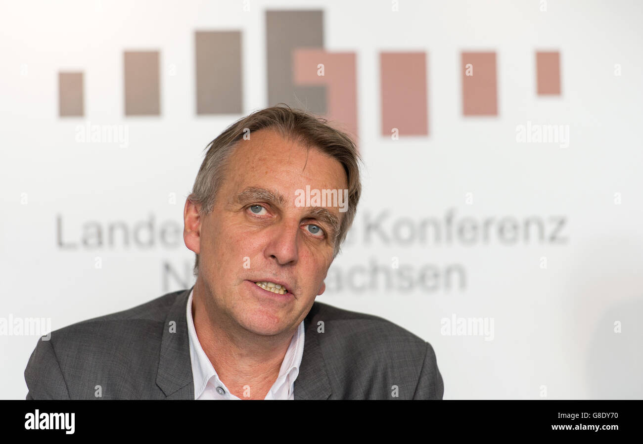 Ultimate 90 hi-res stock photography and images - Alamy