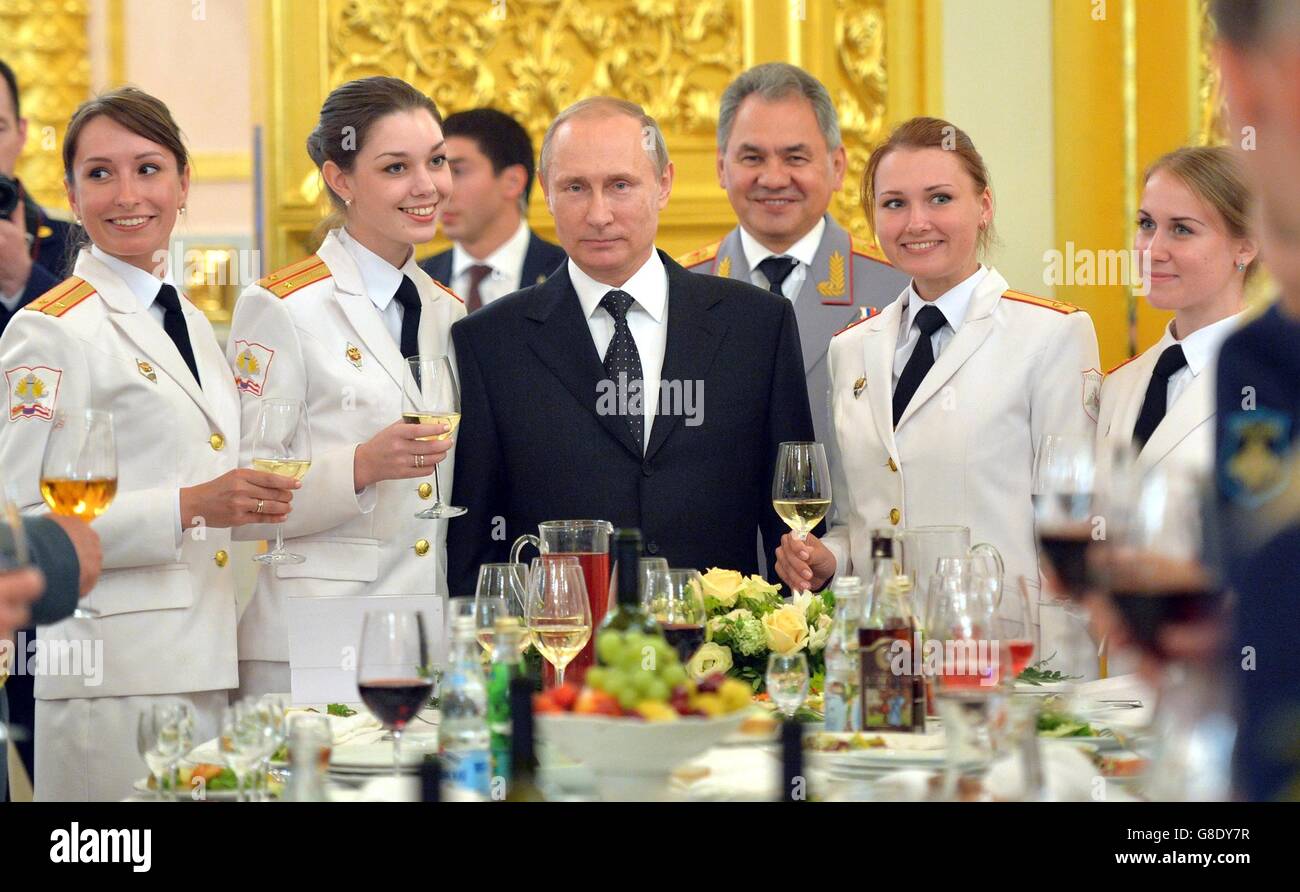 Female officers graduation hi-res stock photography and images - Alamy