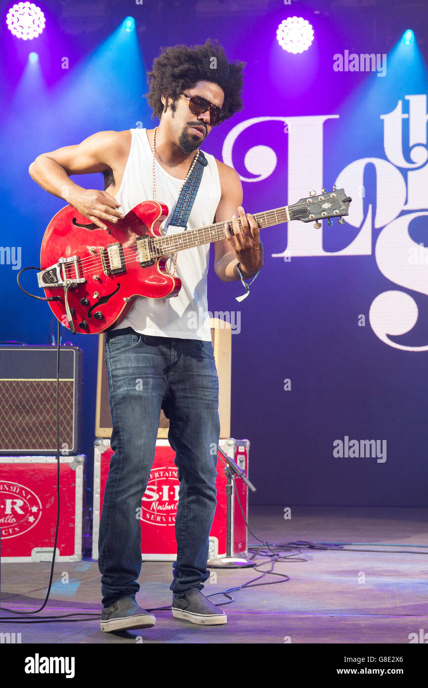 Neal tash hi-res stock photography and images - Alamy