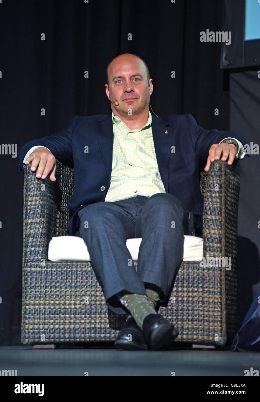 Reisman hi-res stock photography and images - Alamy