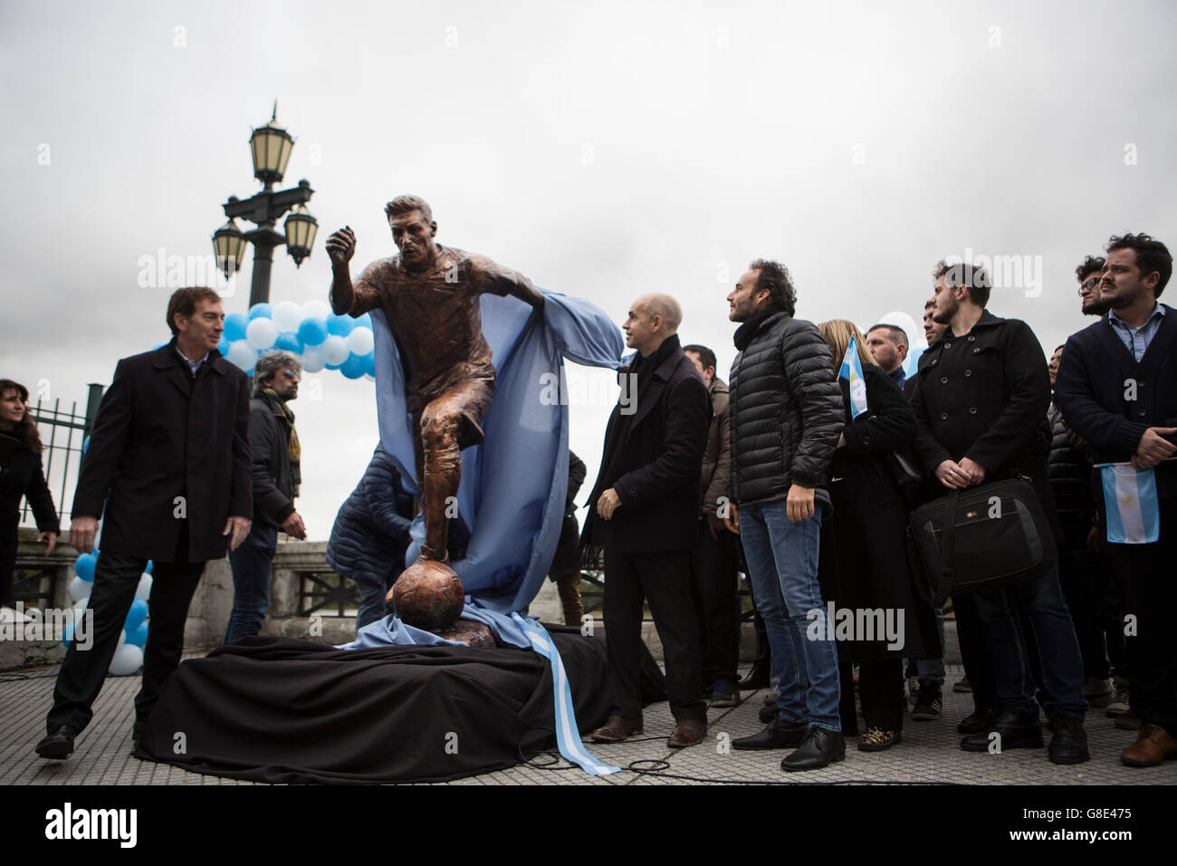 Lionel messi statue hi-res stock photography and images - Alamy