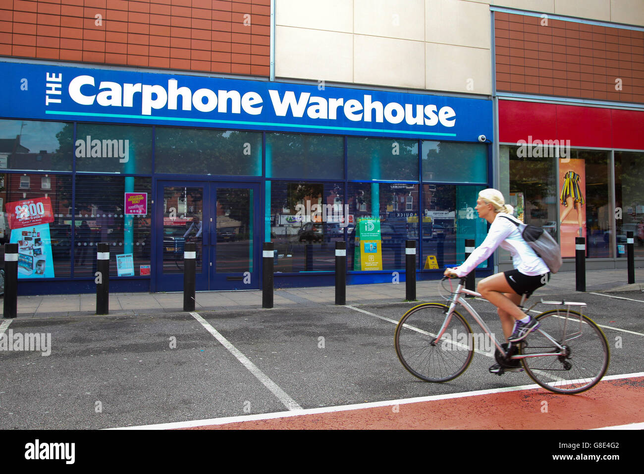 Dixons Carphone Logo High Resolution Stock Photography and Images - Alamy