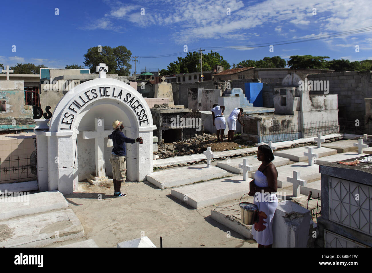 National cemetery in port au prince hi-res stock photography and images ...