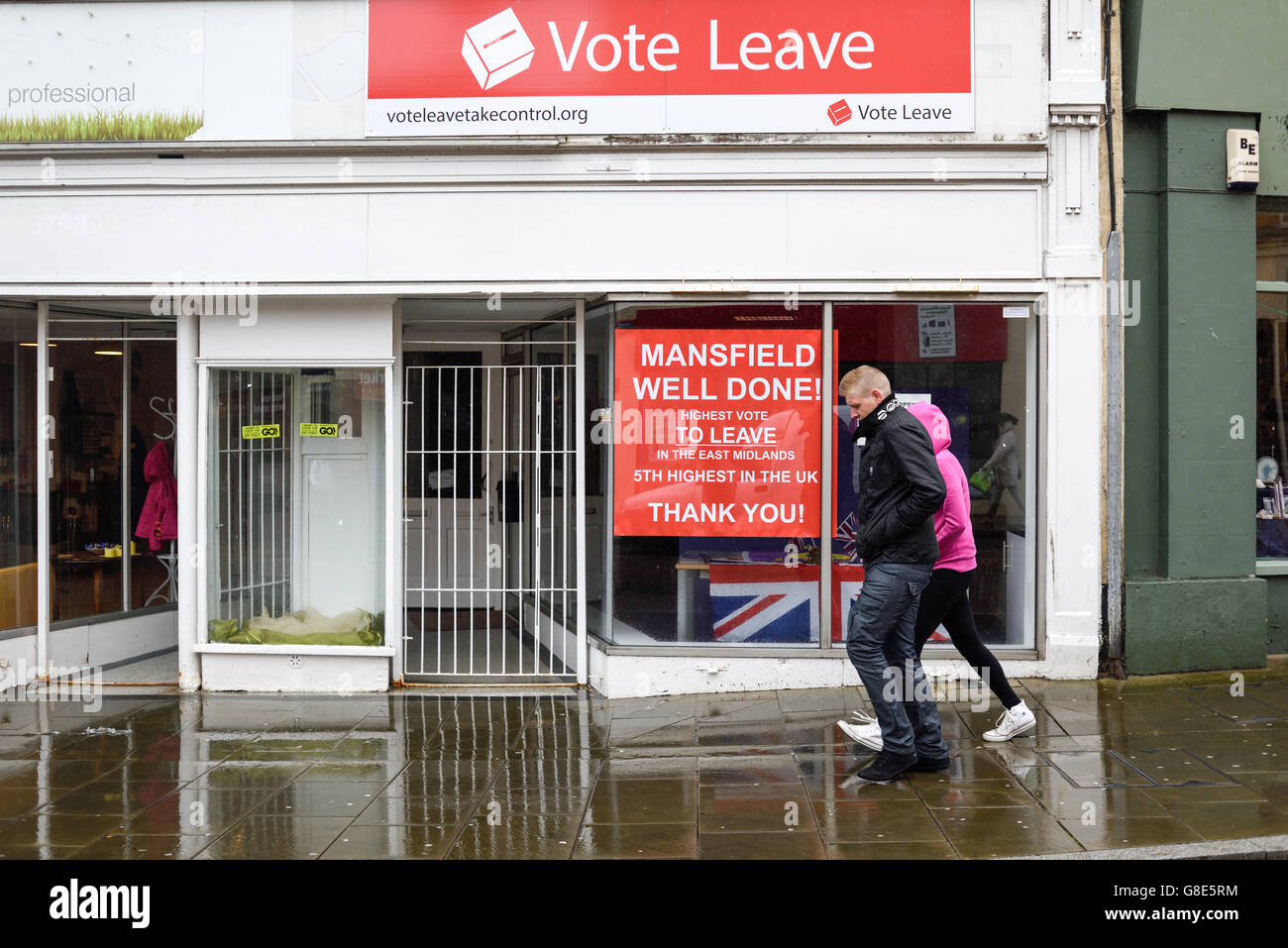 Vote Leave Campaign Poster Stock Photos & Vote Leave Campaign Poster ...