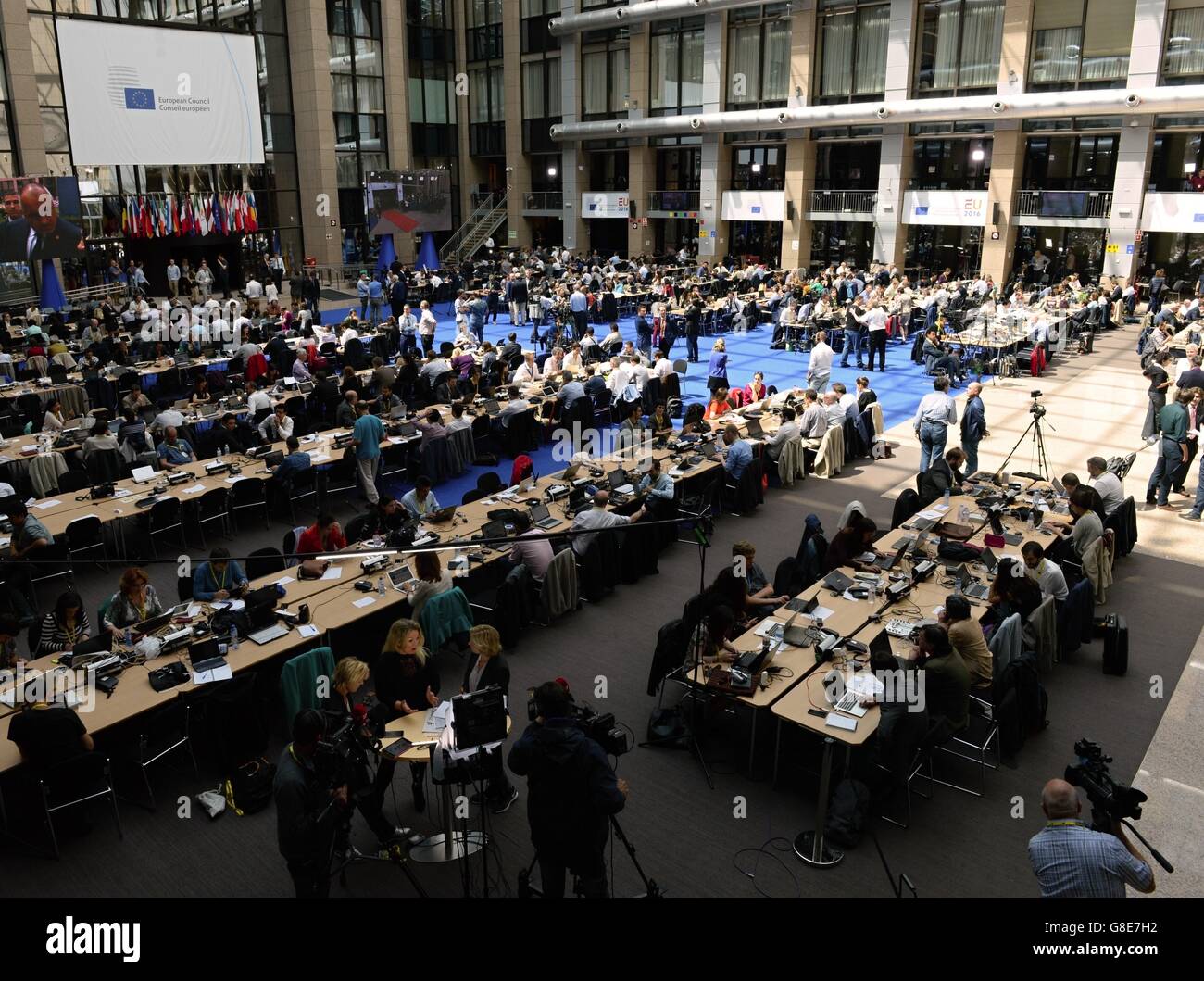 Brussels lobby hi-res stock photography and images - Alamy