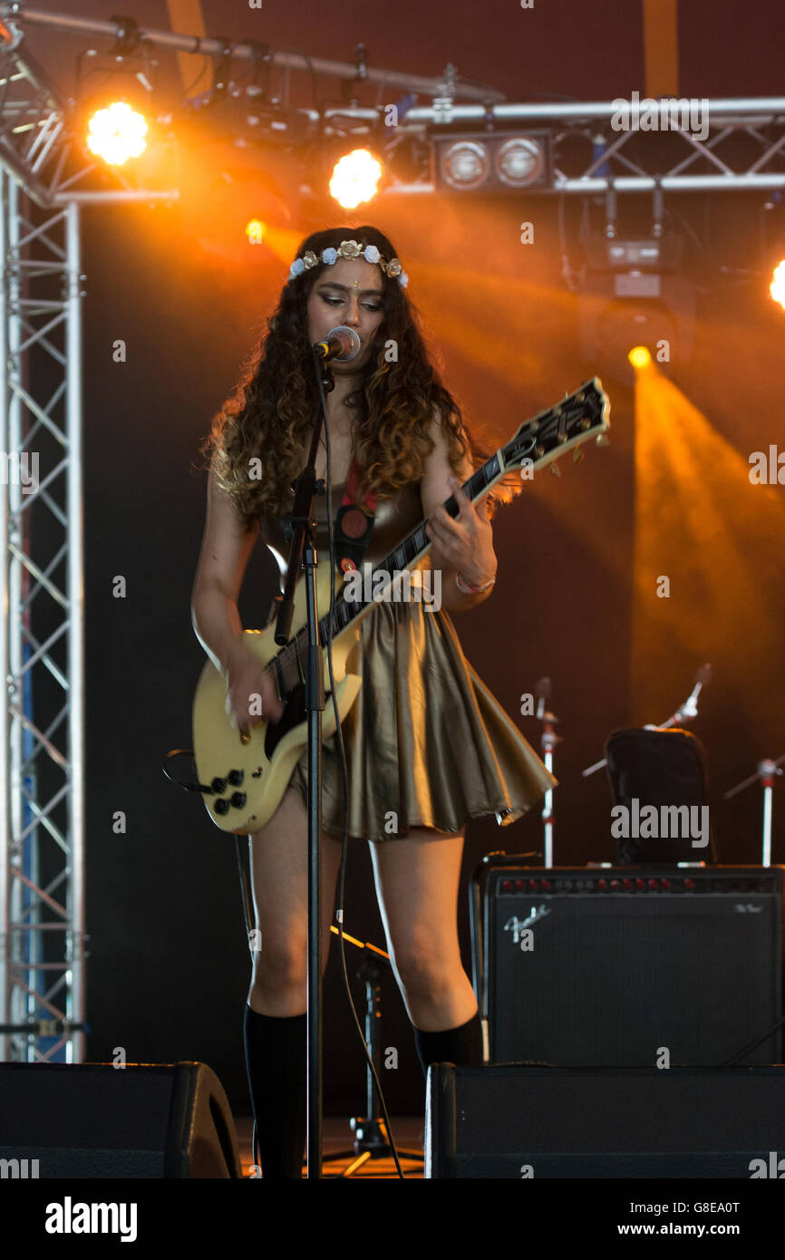 Coventry, West Midlands, UK. 2nd July, 2016. UK. The Tuts, a 3-piece ...