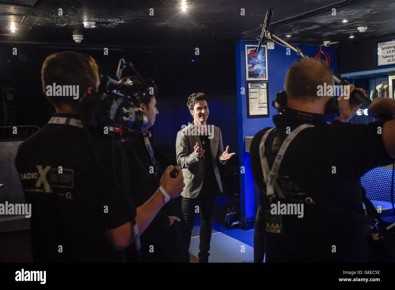 Lead vocalist with the Stereophonics Kelly Jones is filmed by TV crews ...