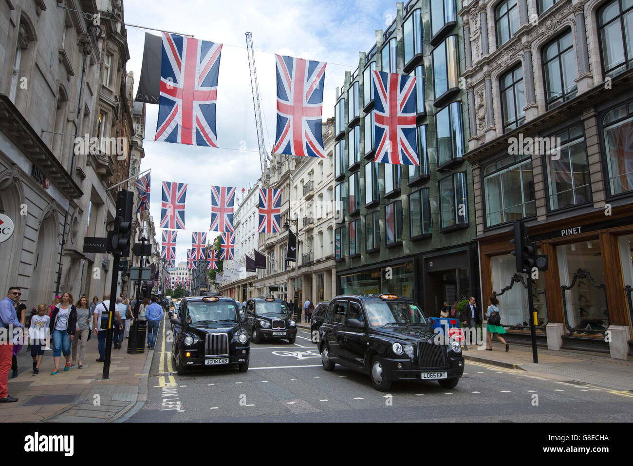 New Bond Street London Uk Stock Photos & New Bond Street London Uk ...