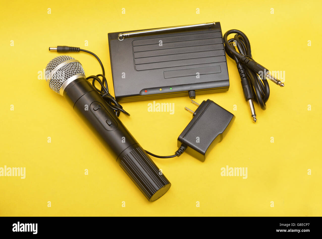 Wireless microphone with accessories Stock Photo - Alamy
