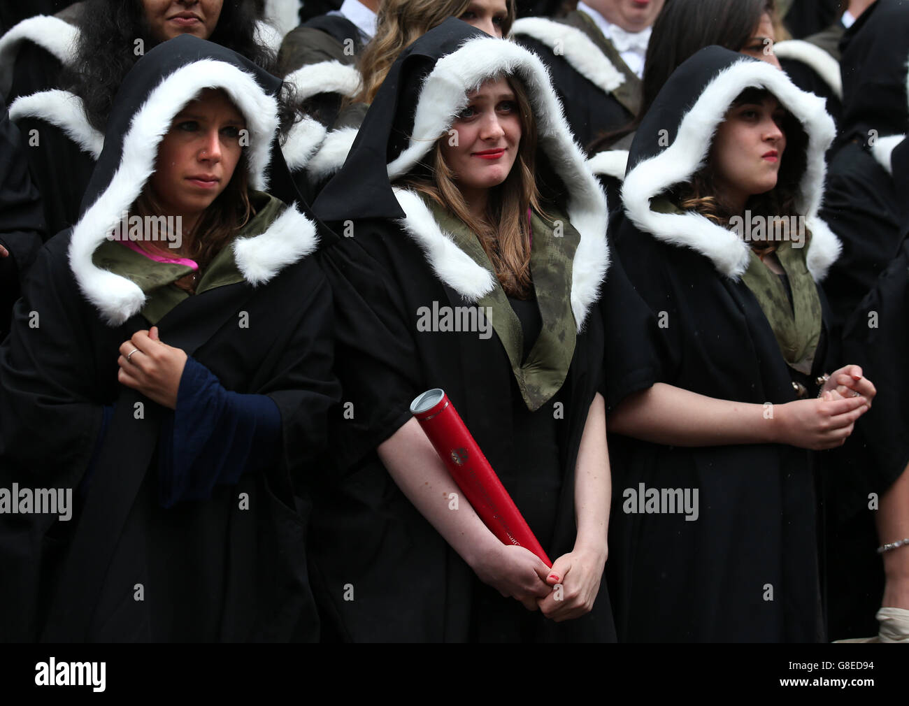 University edinburgh students shelter hi-res stock photography and ...
