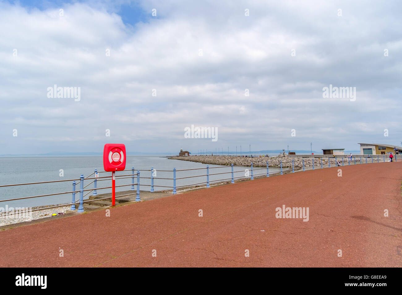 Morecambe promenade hi-res stock photography and images - Alamy