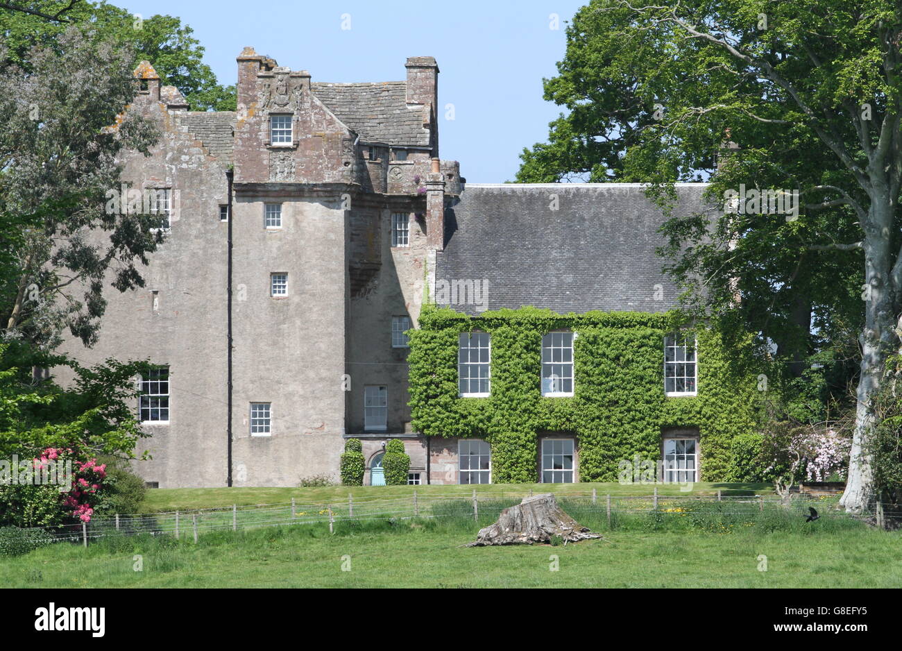 Balbegno castle hi-res stock photography and images - Alamy