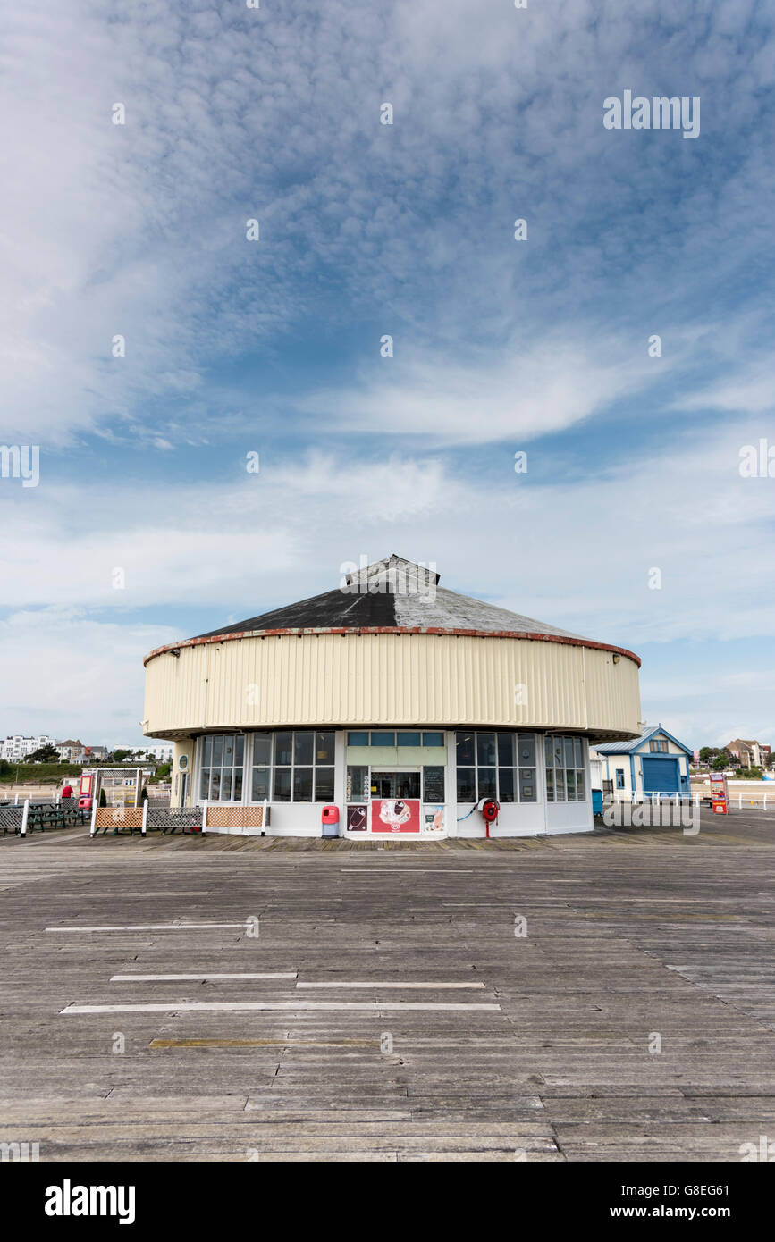 A run down building on Clacton Pier East Anglia UK Stock Photo - Alamy