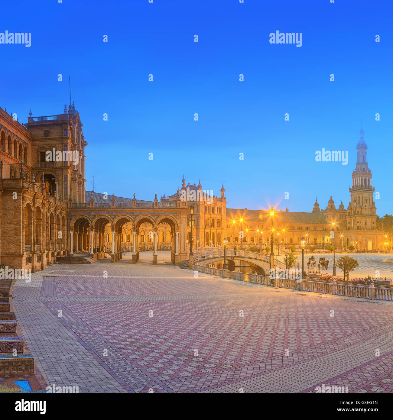 View of Spain Square on sunset, Seville, Spain Stock Photo - Alamy