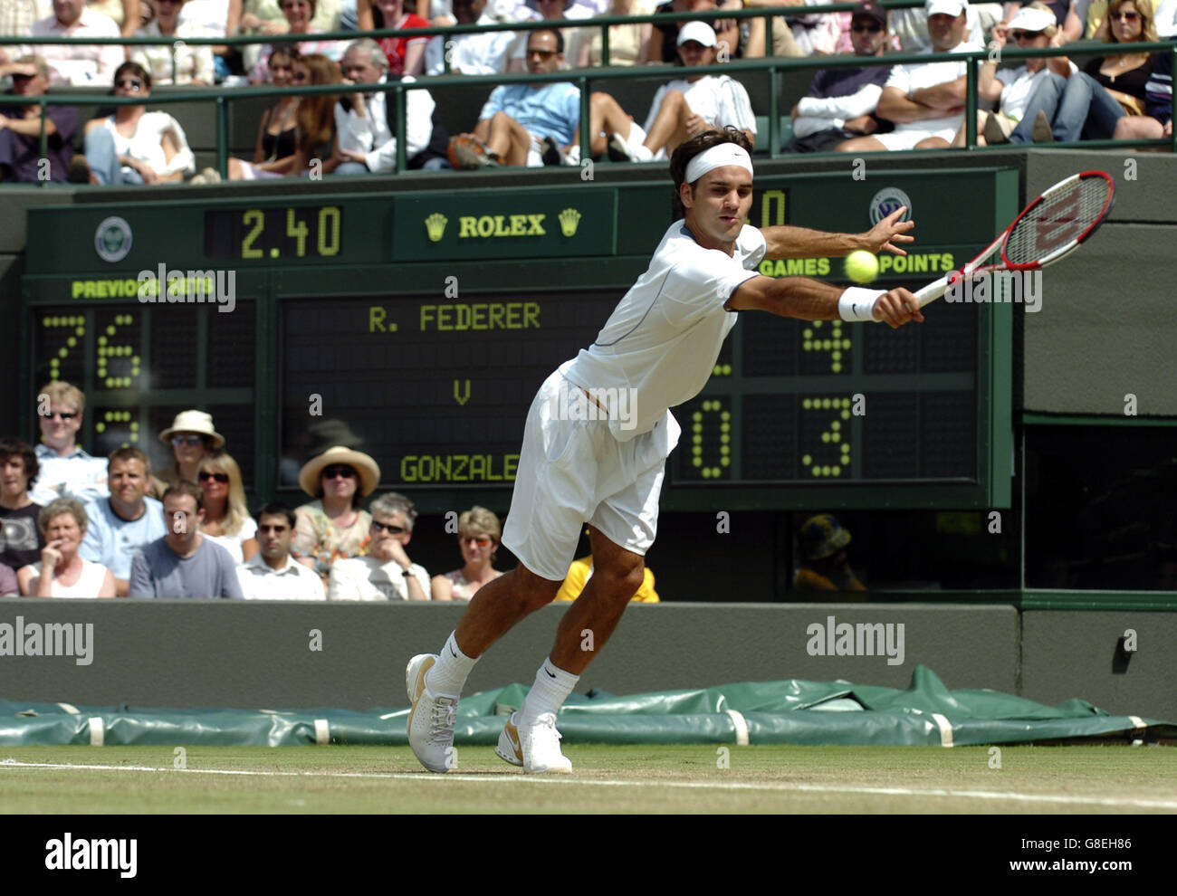 Roger Federer in action during his quarter finals match against ...