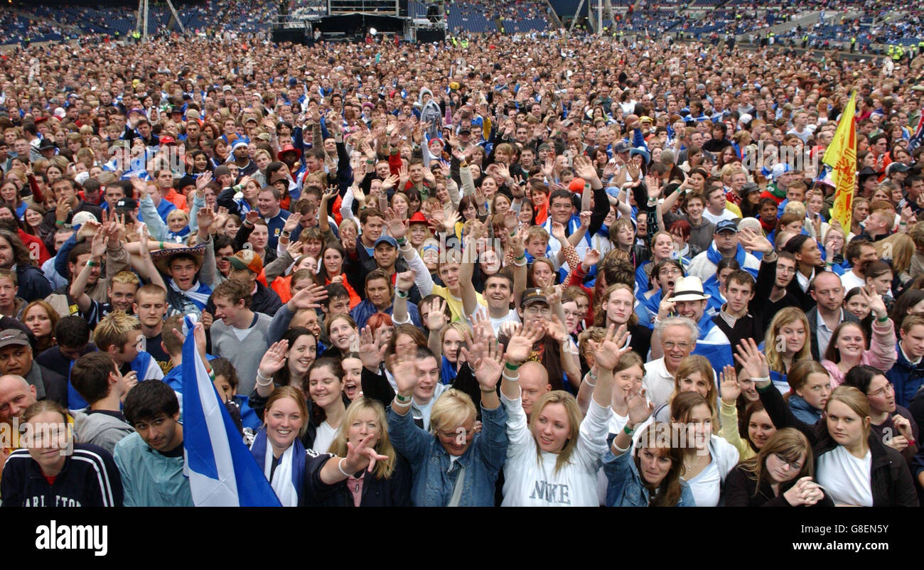 Live 8 Concert - The Final Push - Murrayfield Stadium. The crowd prior ...