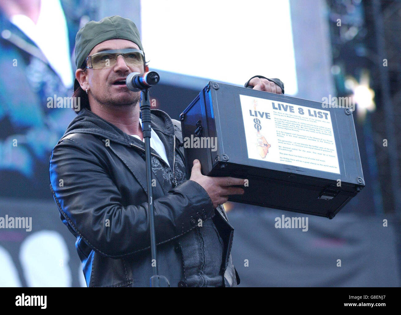 Live 8 Concert - The Final Push - Murrayfield Stadium Stock Photo - Alamy