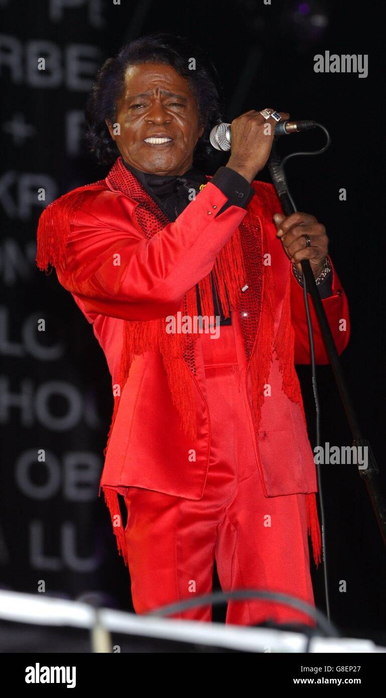 Live 8 Concert - The Final Push - Murrayfield Stadium Stock Photo - Alamy