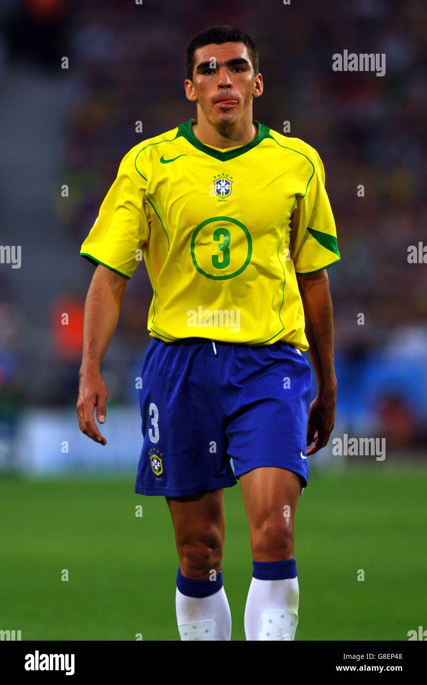 Soccer - FIFA Confederations Cup 2005 - Group B - Mexico v Brazil ...