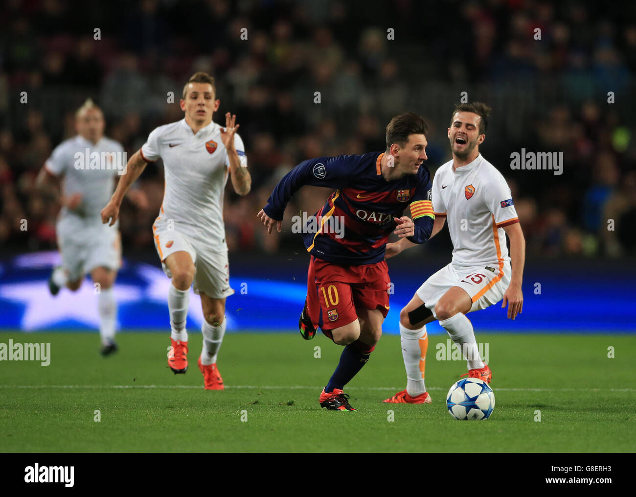 Barcelona v Roma - UEFA Champions League - Group E - Camp Nou Stock ...