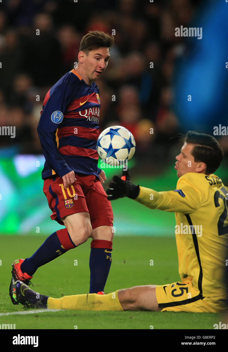 Barcelonas lionel messi scores hi-res stock photography and images - Alamy