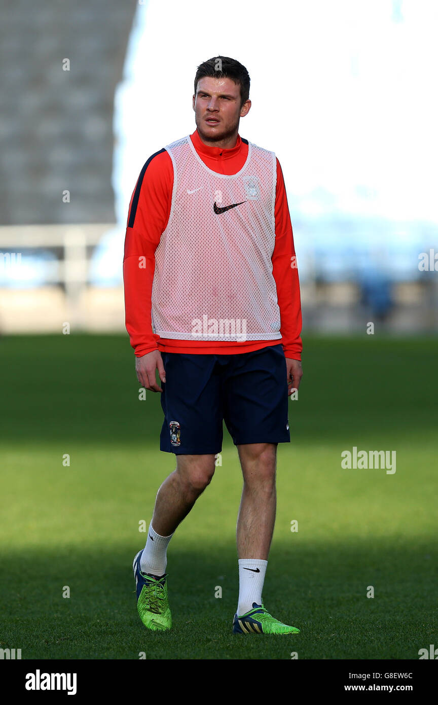 Chris stokes hi-res stock photography and images - Alamy