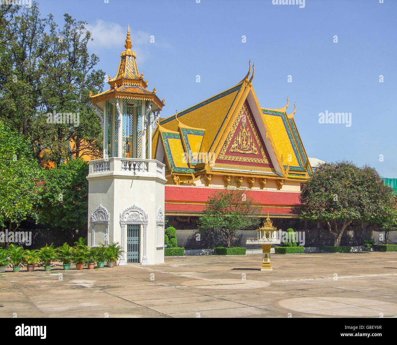 scenery around the Royal Palace in Phnom Penh located in Cambodia Stock ...