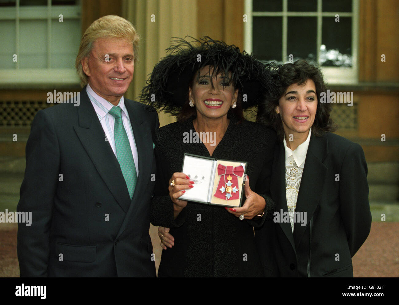 Shirley bassey and daughter hi-res stock photography and images - Alamy