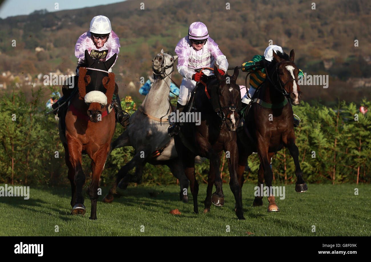 Nina Davies High Resolution Stock Photography and Images - Alamy