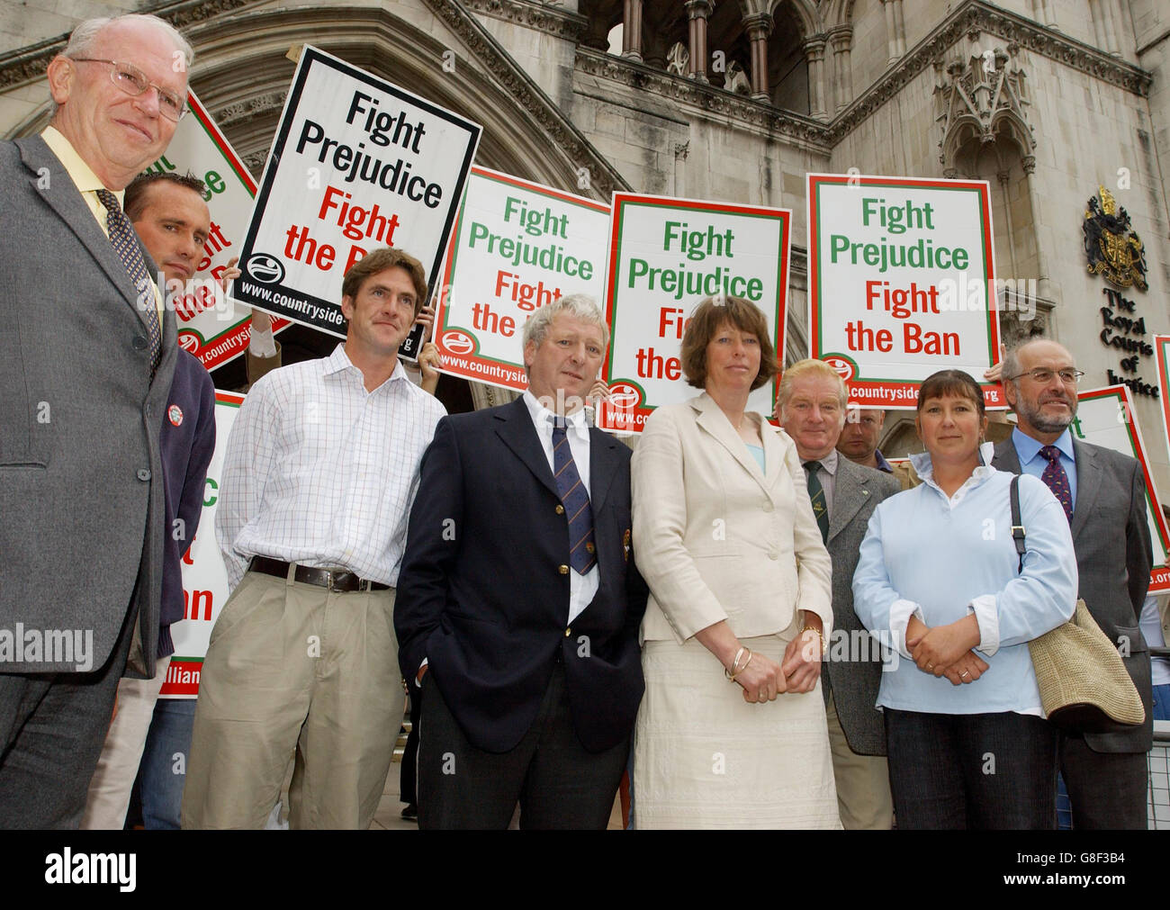 Fox hunting supporters Ishbel Macpherson (left) and sheep farmer Moy ...