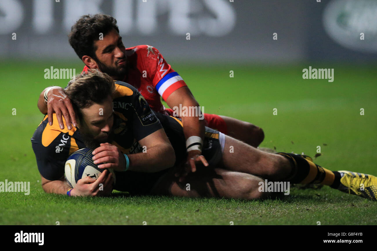 Wasps' Ruaridh Jackson scores their second try during the European ...