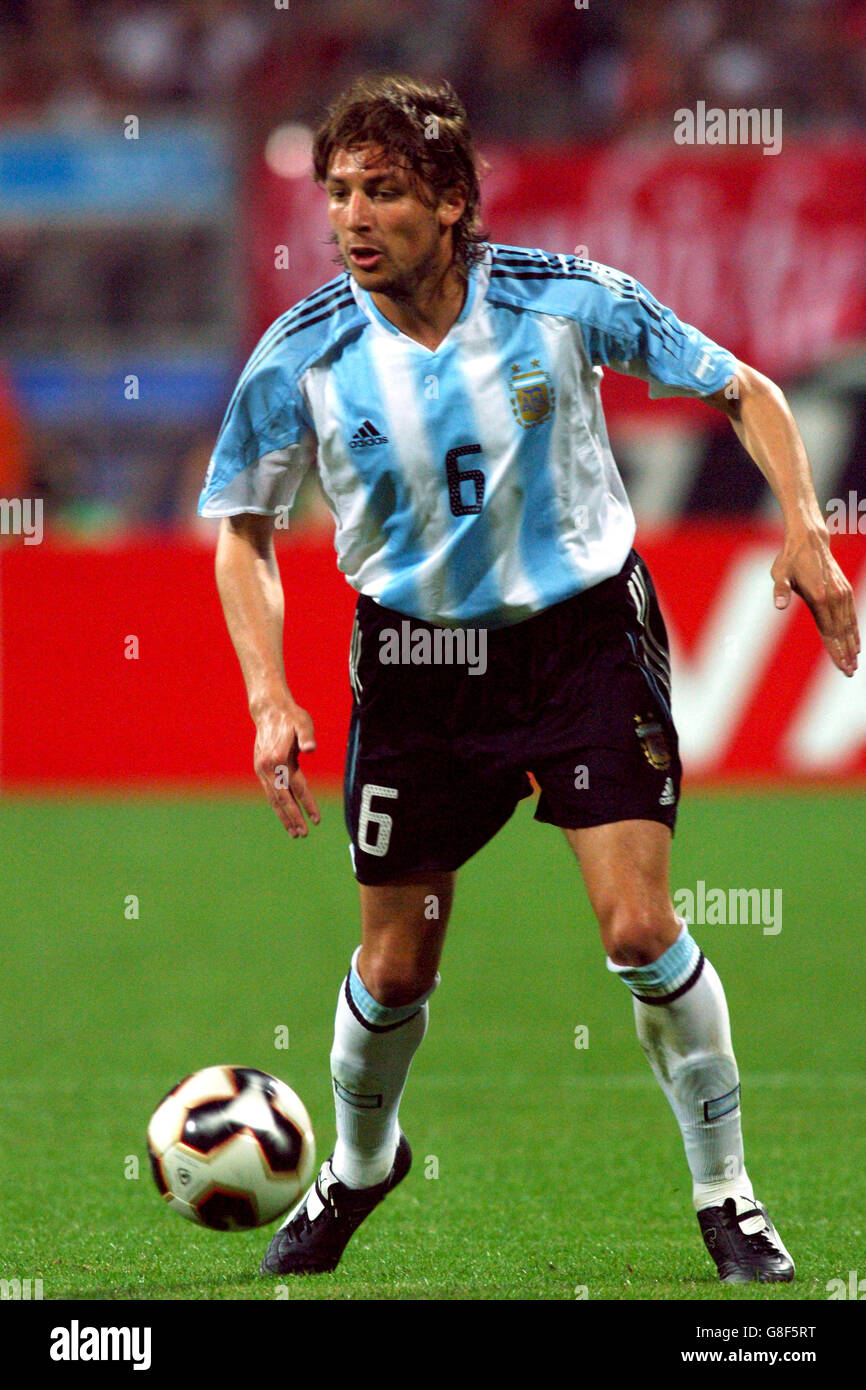 Gabriel heinze 2005 hi-res stock photography and images - Alamy