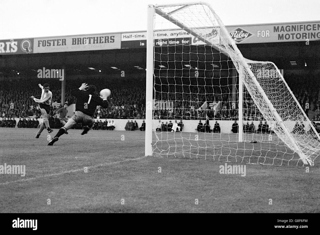 Spain soccer Black and White Stock Photos & Images - Alamy