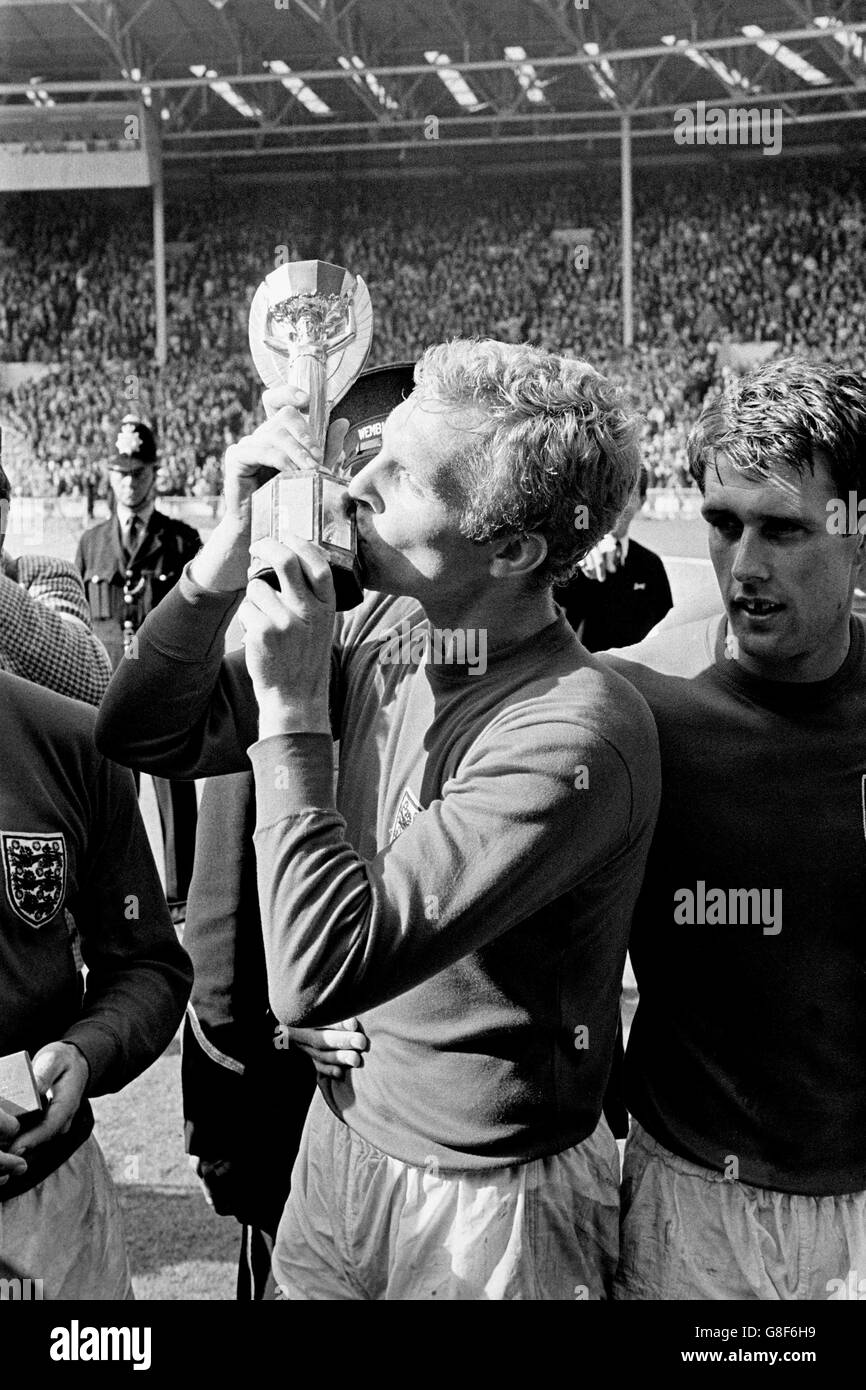 England v West Germany - 1966 World Cup Final - Wembley Stadium Stock ...